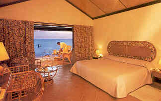 Athuruga Diamonds Island Resort Maldive